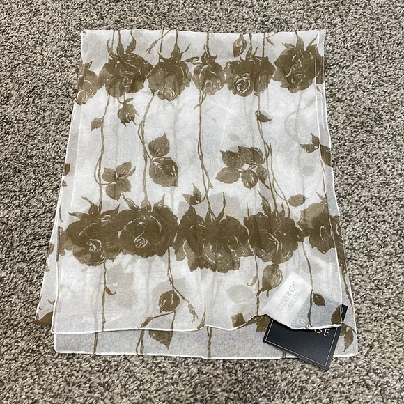 George | Accessories | Nwt George Rose Print Scarf | Poshmark